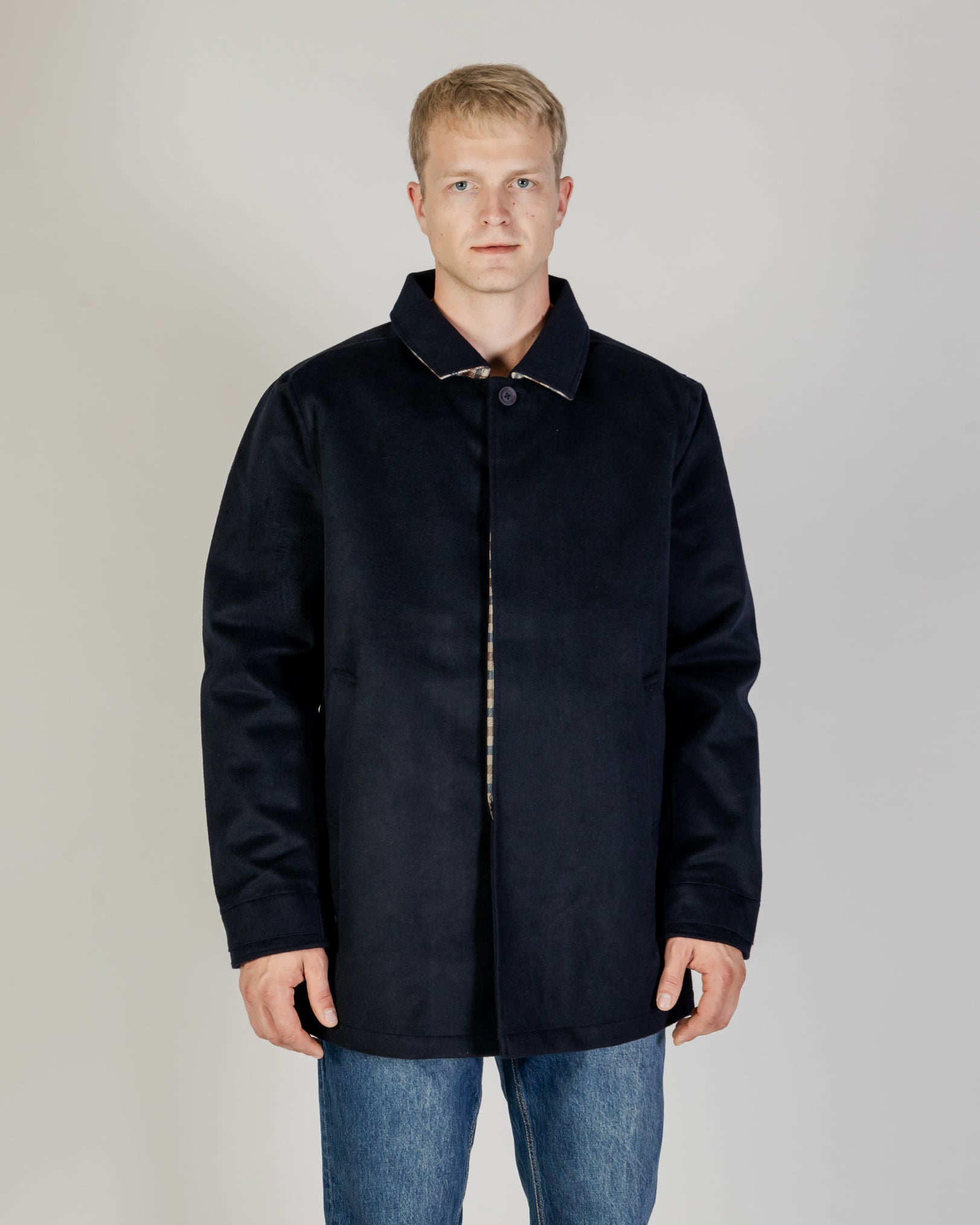 Coats – Aquascutum Active